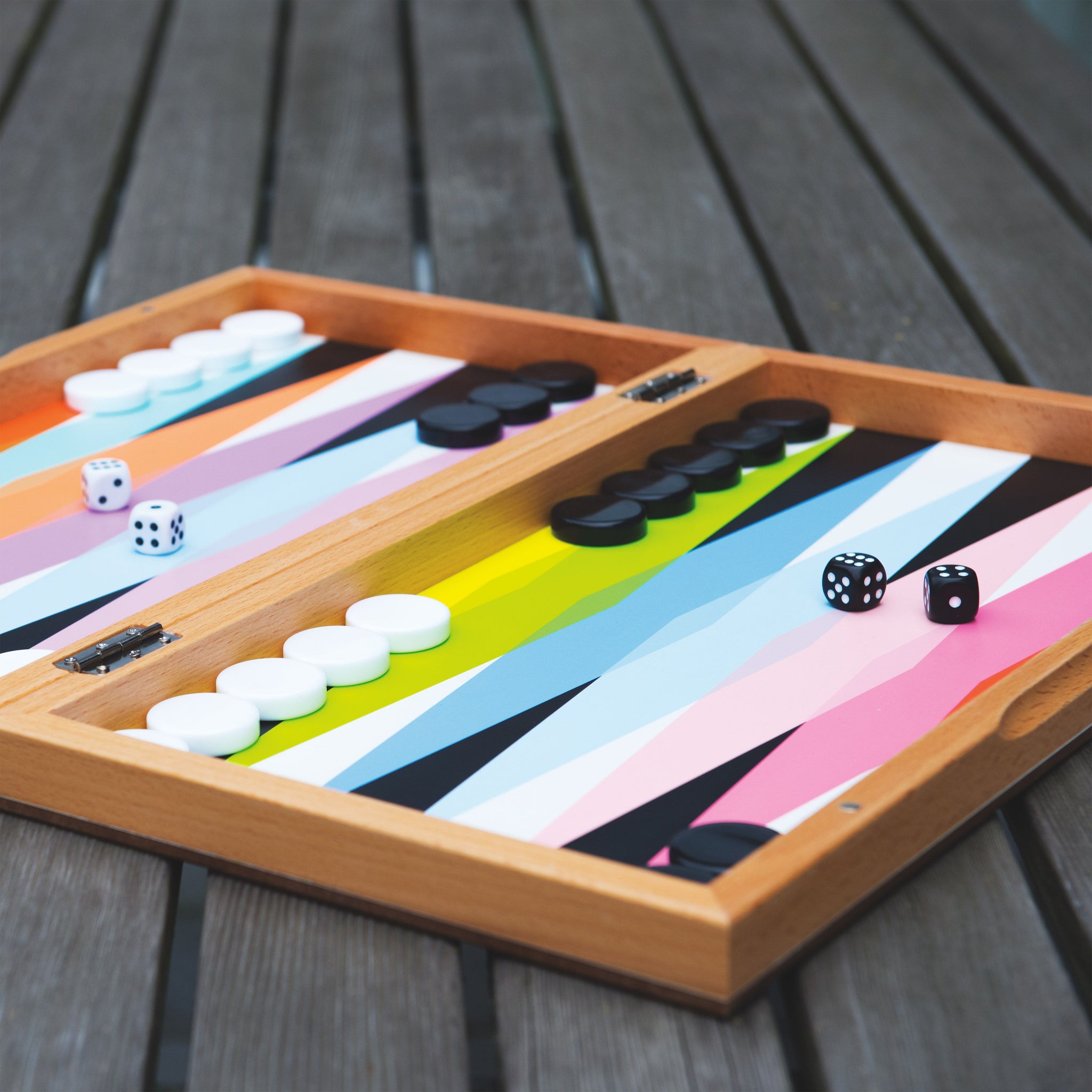 How to Play Backgammon