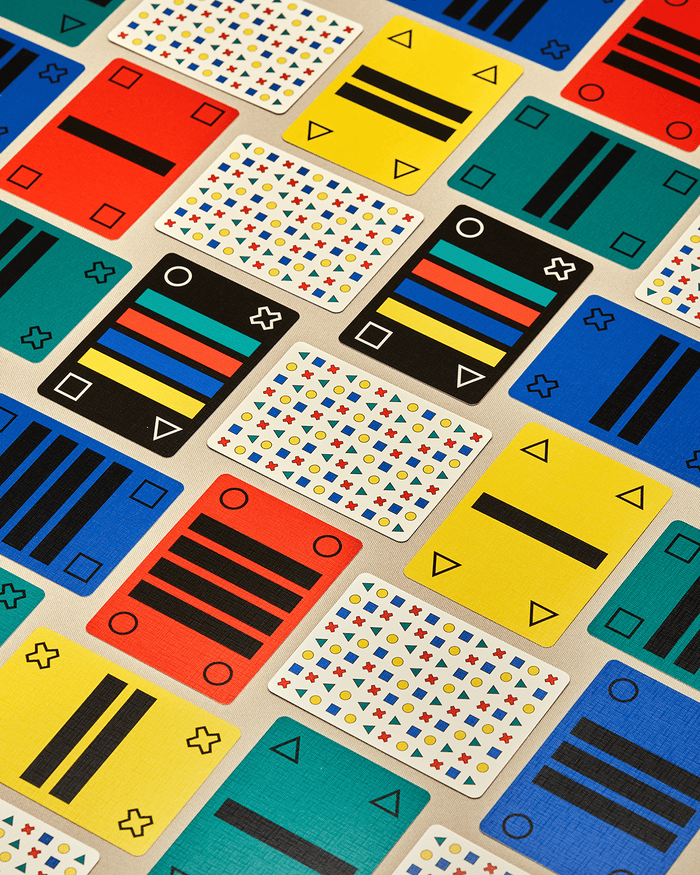 Rule of Three - A fast-paced strategy game for visual thinkers.