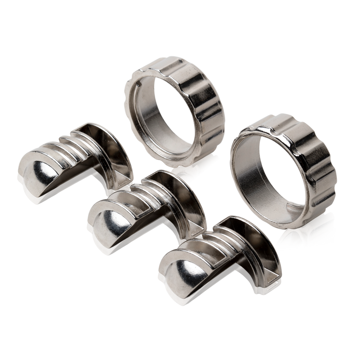 Cylinder Pocket Puzzle by Hanayama