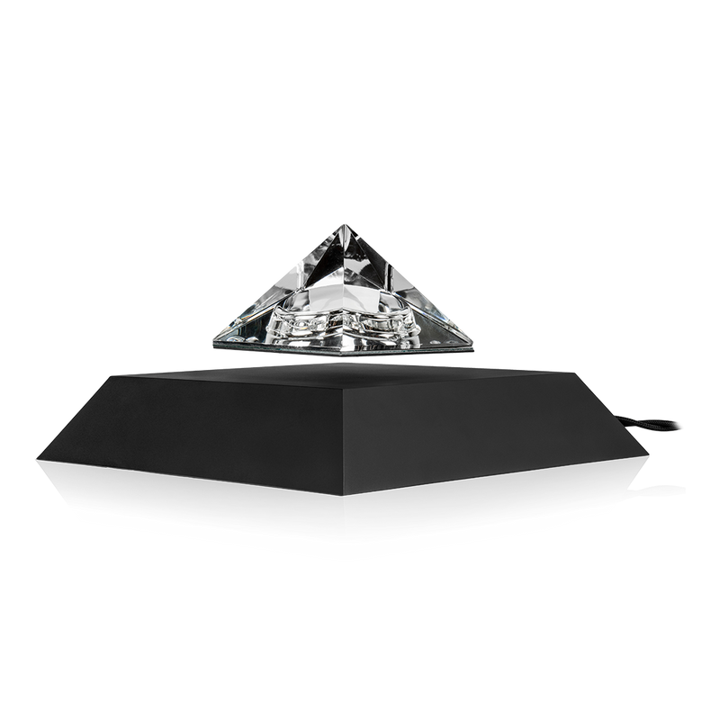 Py: The Levitating Pyramid by Flyte